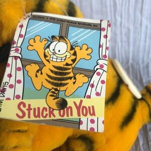 Garfield | Toys | Vintage Garfield Stuffed Plush Animal Toy Stuck On ...
